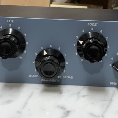 TL Audio EQ2 - Parametric Valve Equaliser | Reverb UK