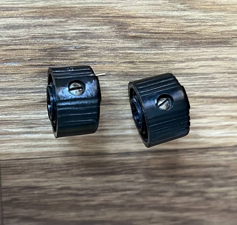 Silvertone Amplifier Knobs | Reverb