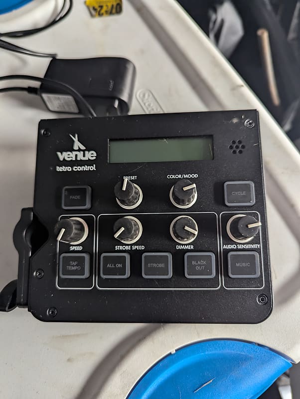 Venue Tetra control with foot switch | Reverb