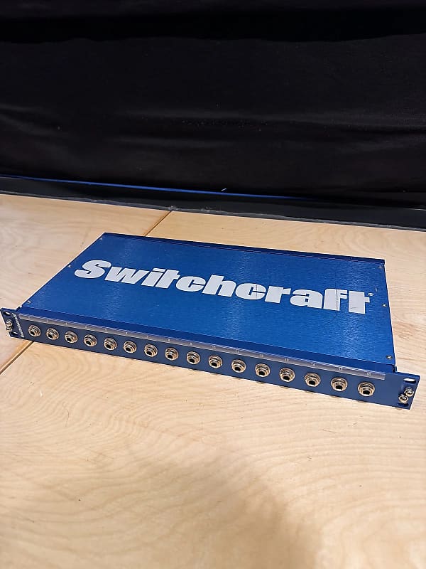 Switchcraft PT16TRS2DB25 AUDIO PASS-THROUGH PANEL 2010 - 2020 | Reverb