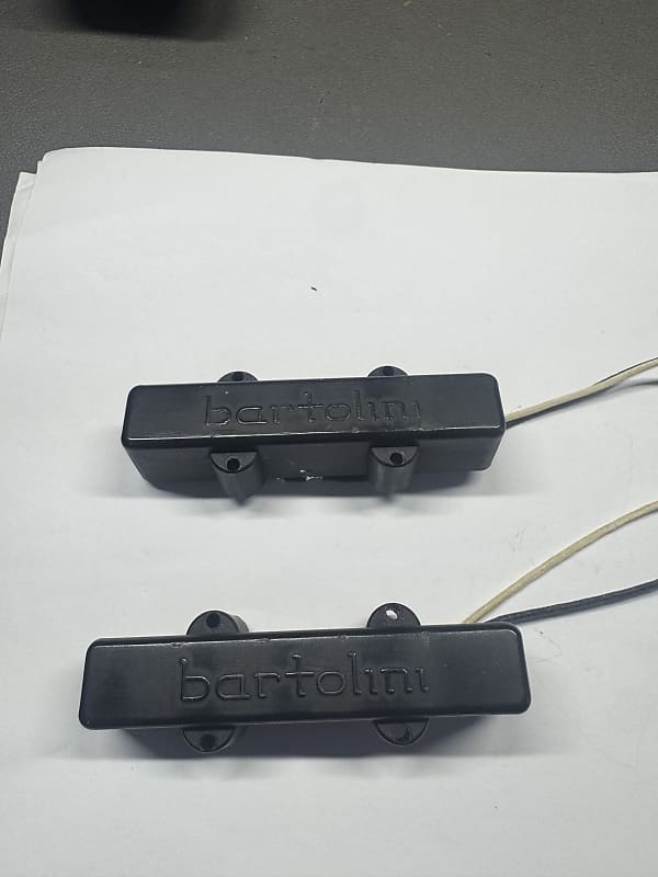 Bartolini Jazz bass pickups | Reverb