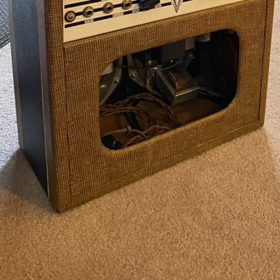 Vintage 1956 Valco Chicago 51 Supro “Twin Speaker Supreme” | Reverb