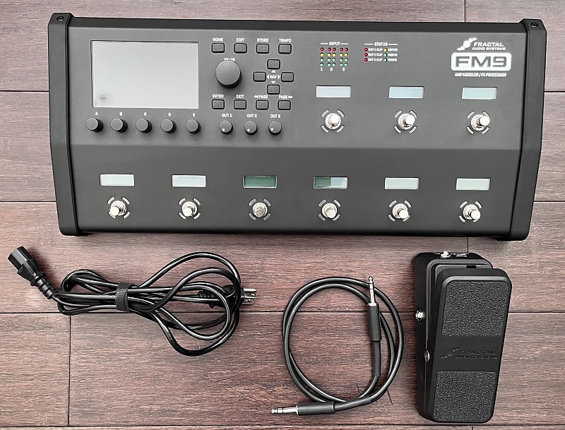Fractal Audio FM9 TURBO Amp Modeler/FX Processor 2022 - Black | Reverb