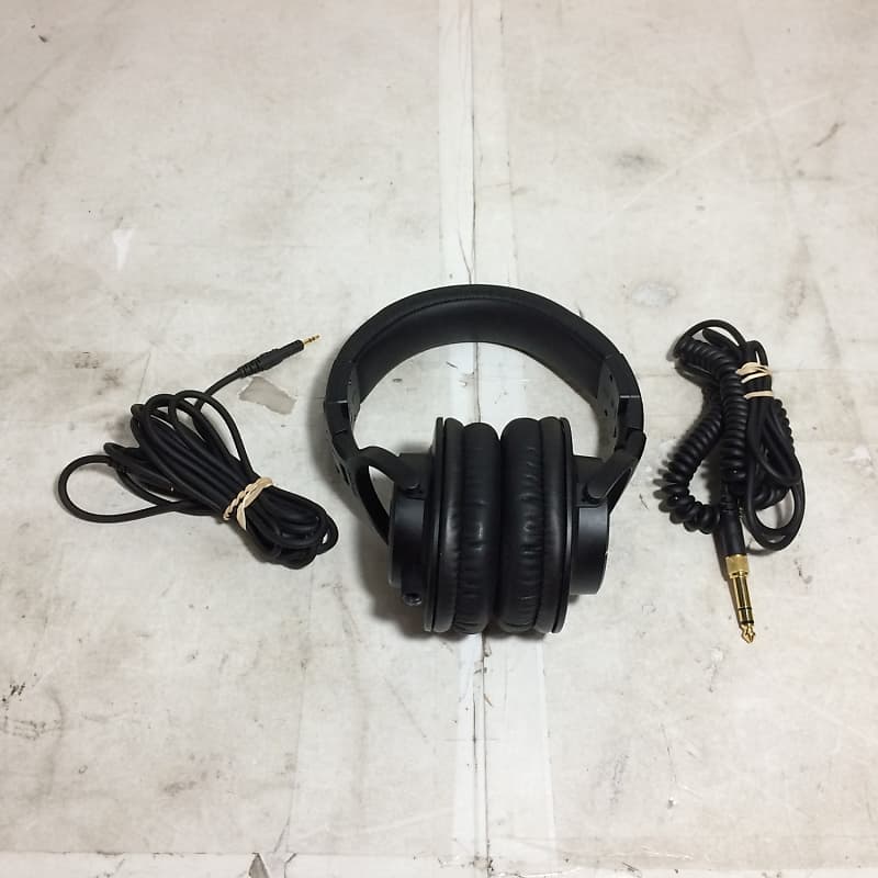 Audio Technica ATH-M40x Closed Back Monitor Headphones | Reverb