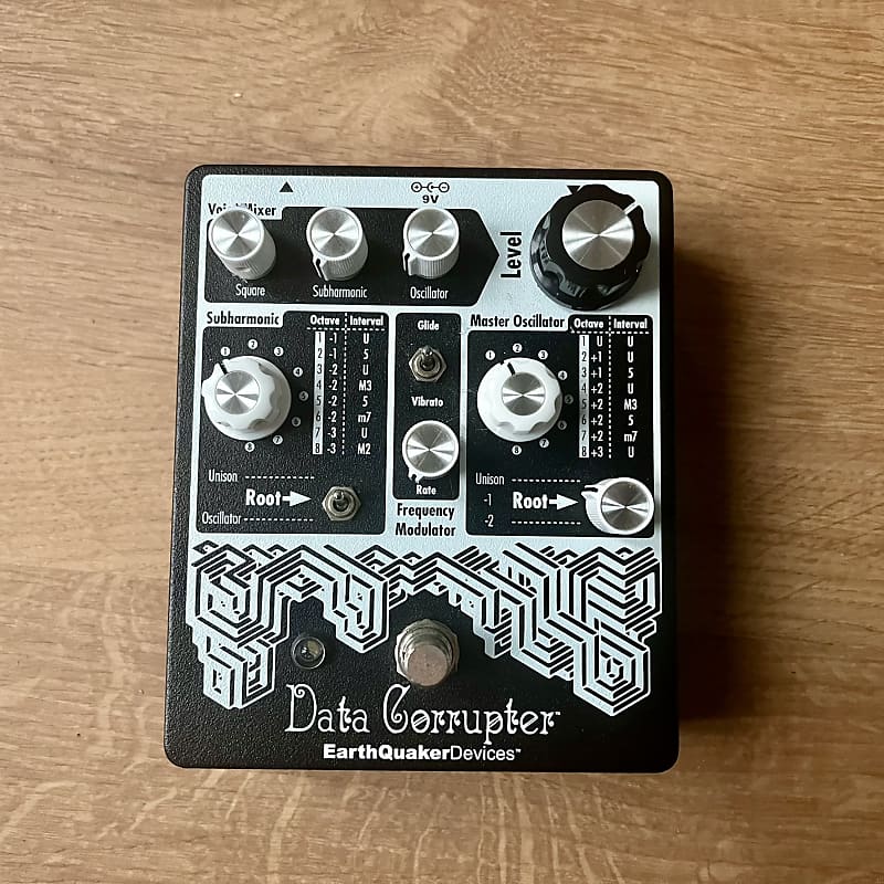 EarthQuaker Devices (EQD) Data Corrupter Synth/Fuzz | Reverb