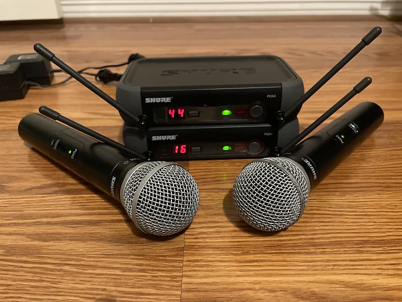 2x Shure PGX PG58 H6 Wireless Handheld Microphone System | Reverb