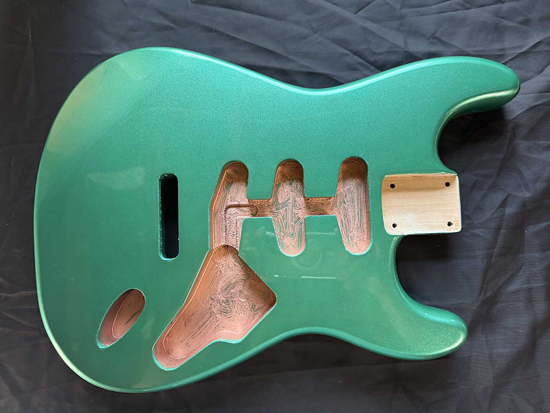 BMC Guitar Body Strat® Stratocaster® Standard SSS | Reverb Deutschland