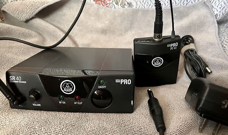 AKG WMS40 Mini Guitar Wireless System 2010s - Black | Reverb