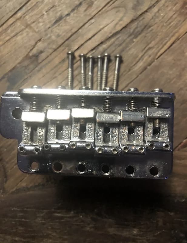 Fender Stratocaster bridge vintage 1982 - Chrome | Reverb