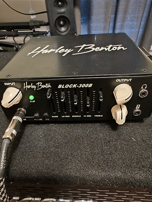 Harley Benton Block 300B 2010-2020 - Black | Reverb