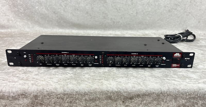 Studio Logic MT66 Stereo Compressor Limiter rack unit | Reverb