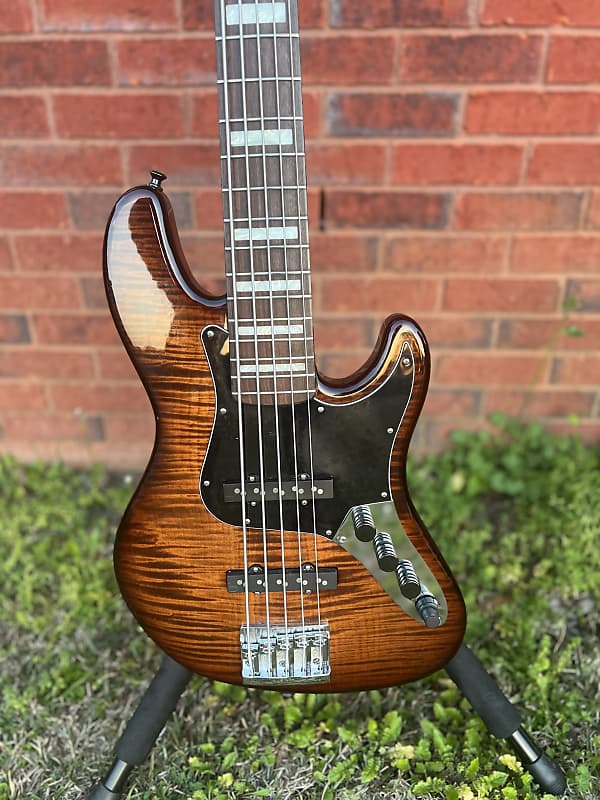 Warmoth Jazz Deluxe V Bass Guitar | Reverb