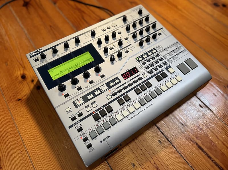 Yamaha RS7000 + AIEB2 & Fully Expanded | Reverb UK