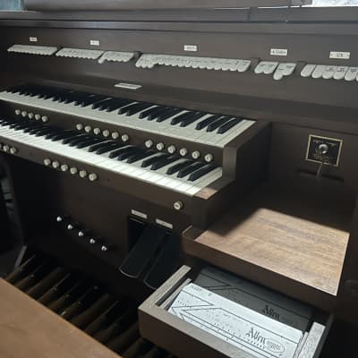 Allen Digital Computer Organ w/ 32 Note Concave Pedalboard, | Reverb