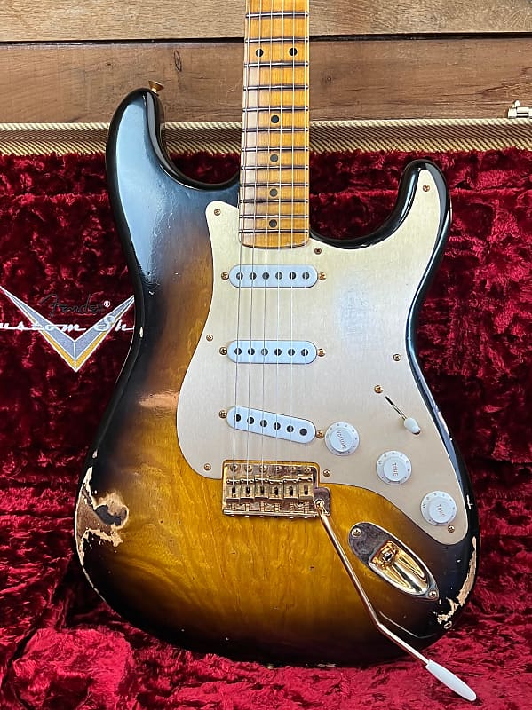 Fender Custom Shop Limited Edition 1955 Stratocaster Gold | Reverb