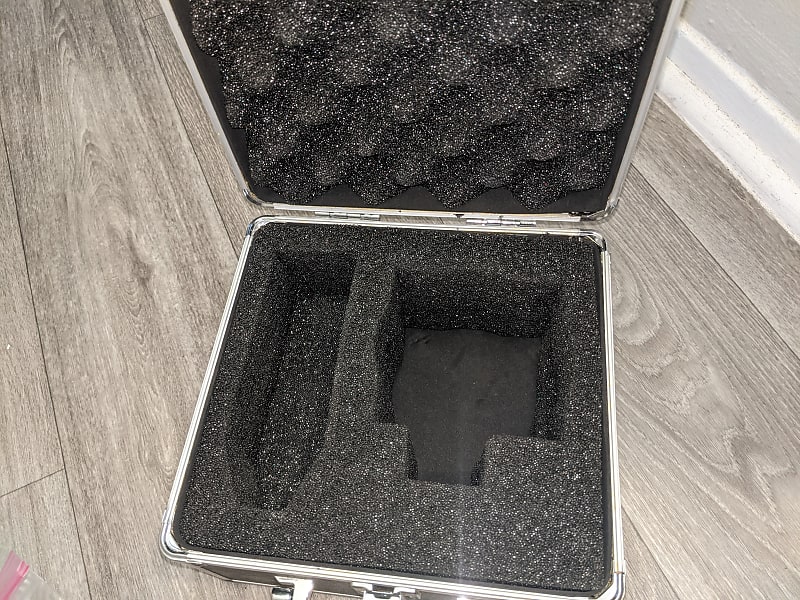 AKG Perception 220 box only | Reverb