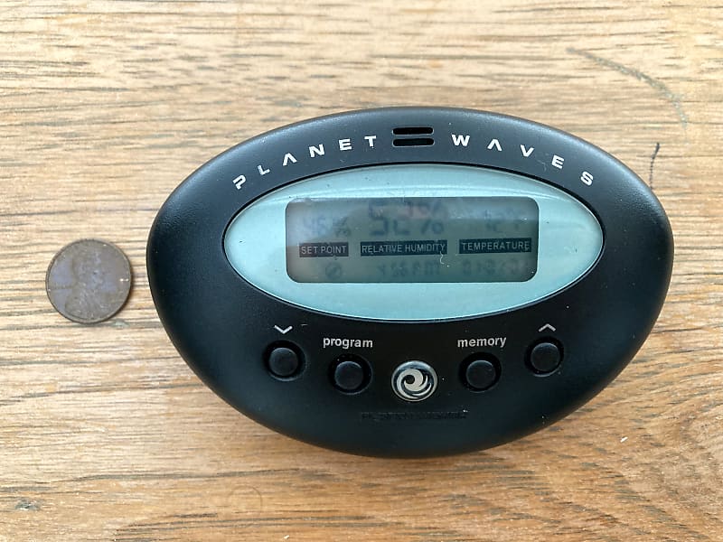 Planet Waves Humidity & Temperature Sensor Hygrometer - Black | Reverb