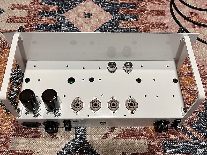 Hilbish Design GT120 White Black | Reverb