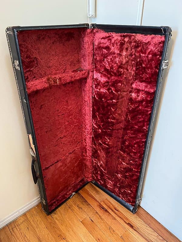 Vintage Guitar Hard Shell Case | Reverb