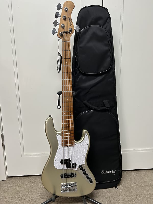 Sadowsky MetroExpress Hybrid P/J 5 String Bass w/Maple | Reverb