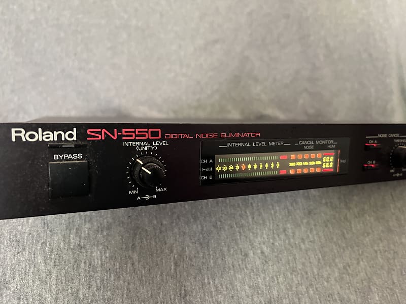 Roland SN-550 - Black | Reverb