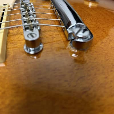 Cort Single Cut 1986 Electric LP Style Guitar w/Case | Reverb