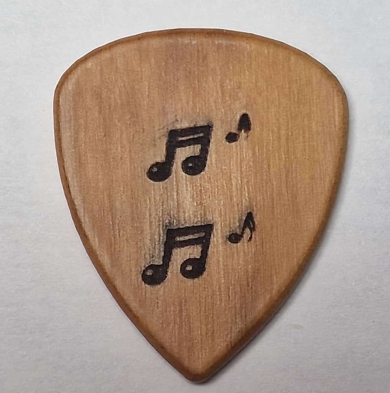Médiator Plectre Pick guitare - Bois clair Notes de musique - | Reverb