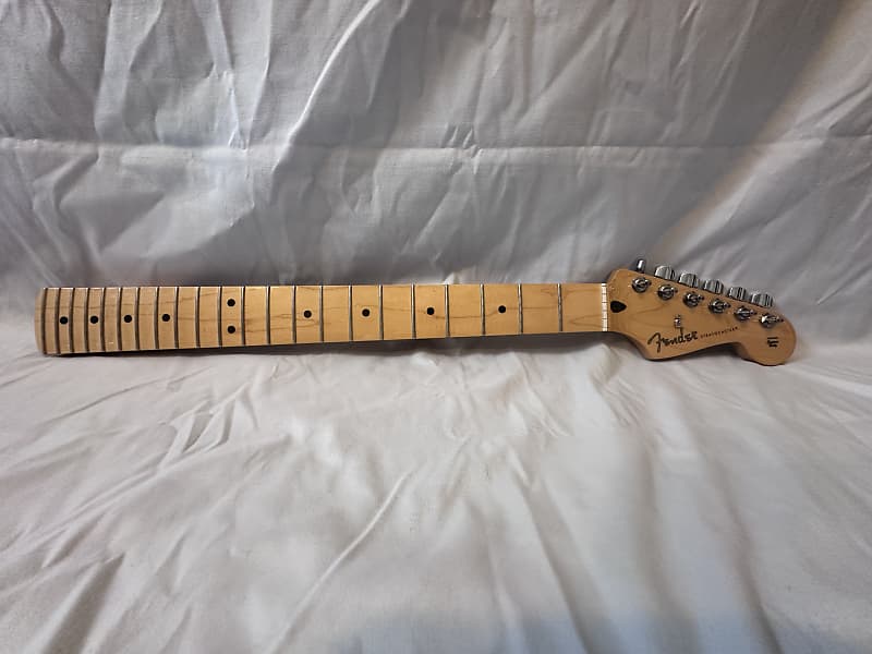 2019 Fender Stratocaster Neck, 22 frets, 9.5” Radius, Modern | Reverb
