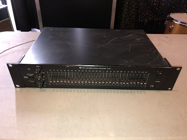 TOA 1000 Series Graphic Equalizer EQ-1231 | Reverb