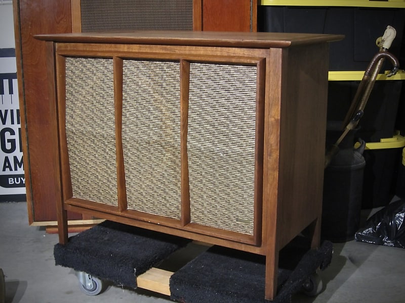 ULTV University Classic Mark II Ultra Linear Response Three | Reverb