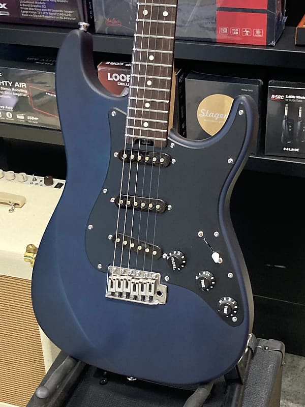 Lyman LS-700 Rosewood Fingerboard Transparent Matte Blue - | Reverb