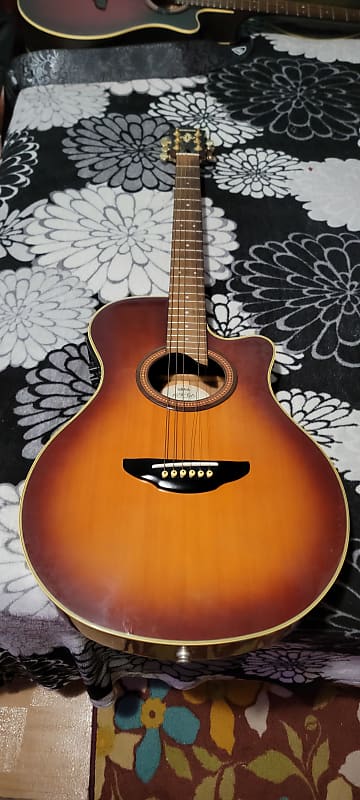 Yamaha APX-6A Yellow and mahogany | Reverb