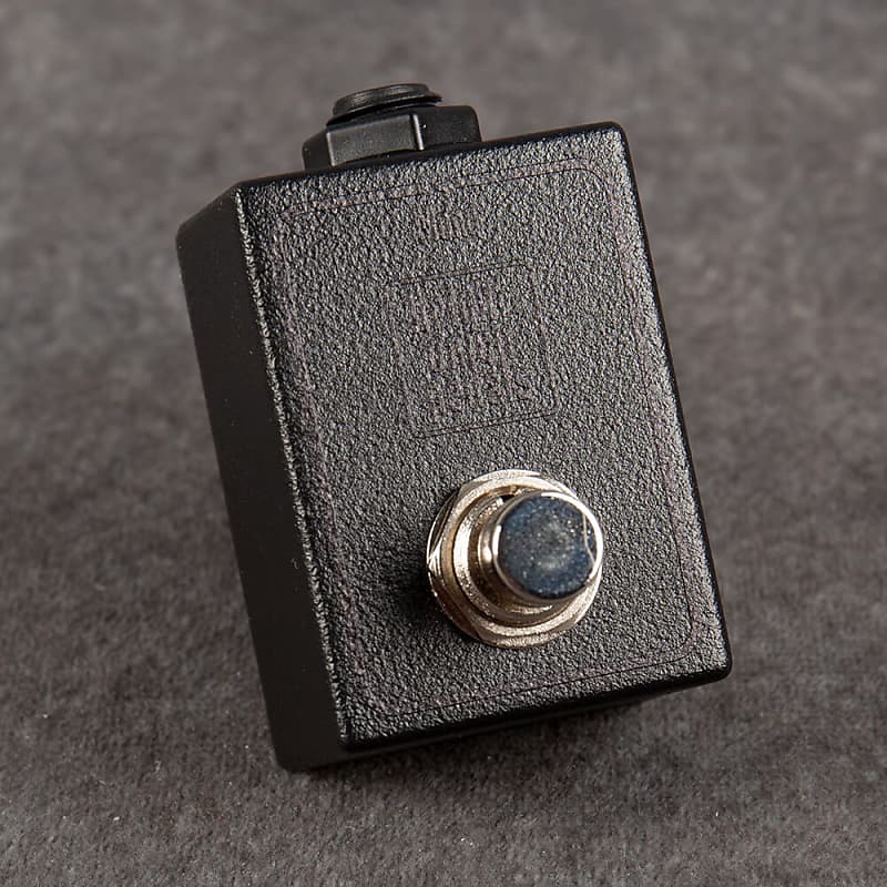 Bright Onion Pedals Micro Latching Footswitch - 2nd Hand | Reverb
