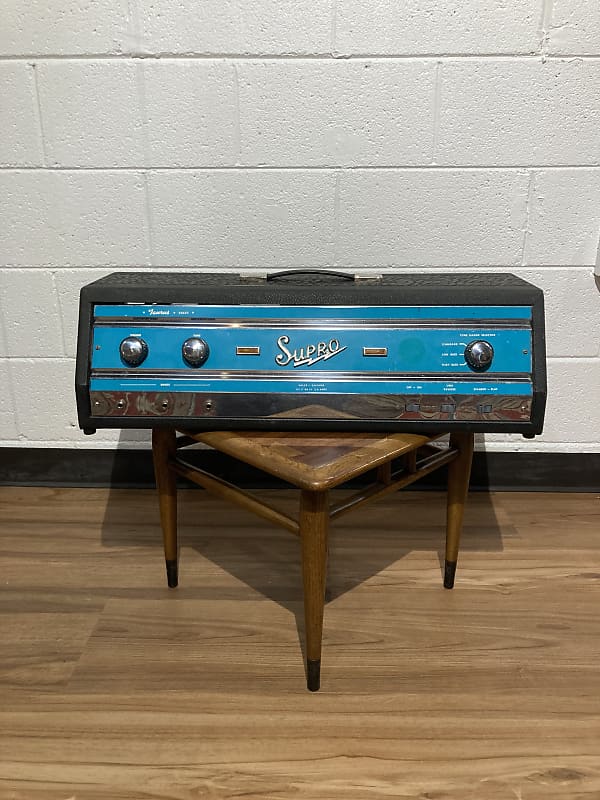 Supro Taurus model S6625 1966 - Blue | Reverb