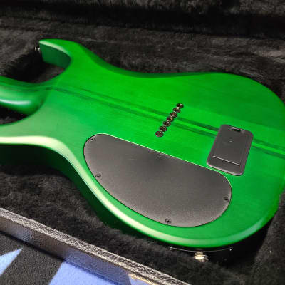 Carvin / Kiesel DC700 7 String - Neck Thru w/HSC | Reverb