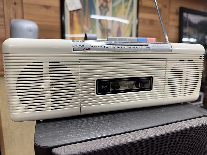 Realistic Jambox Portable Cassette Player 1980s - Cream | Reverb