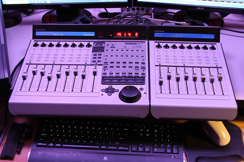 Mackie Control Universal Pro with FREE 8-channel XT extender | Reverb