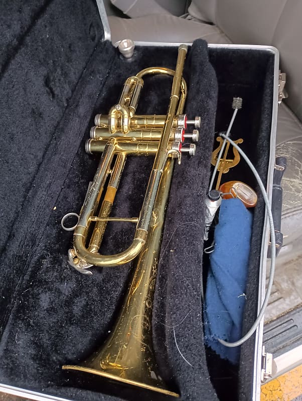 Conn Conquest 77b - Brass trumpet | Reverb