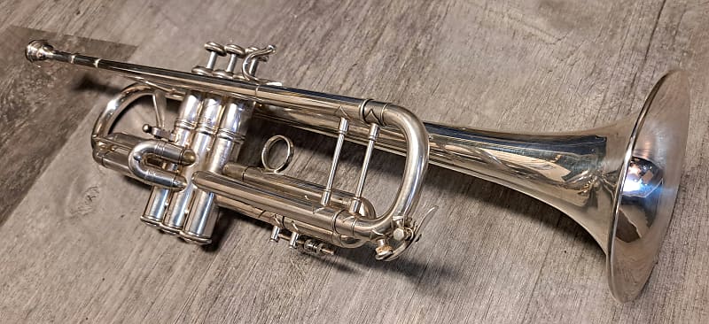 Bach 37 Stradivarius Bb Trumpet- Silver-Plated, 1st Trigger, | Reverb