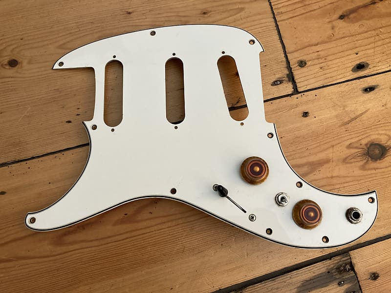 Vintage Ibanez Roadstar II Left Handed Scratchplate Pick | Reverb