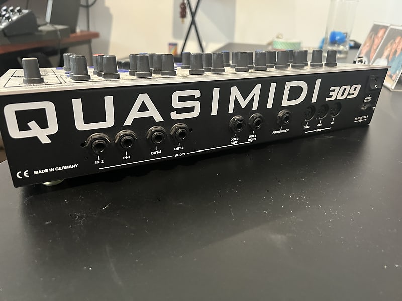 Quasimidi Rave-o-lution 309 1996 - Silver | Reverb