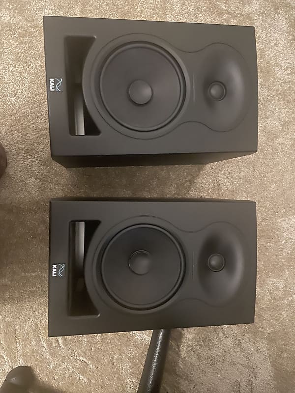 Kali Audio LP-6 V2 Active Studio Monitors (Pair) 2021 - | Reverb