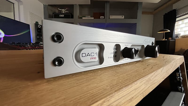 Benchmark DAC 1 Pre Silver Mastering DAC with USB | Reverb