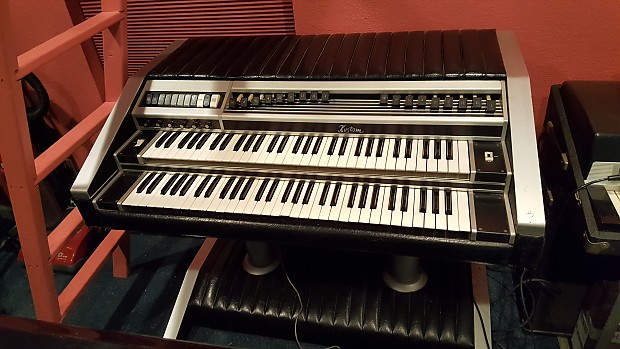 Kustom Kombo II Dual Manual Organ w/original Kustom Carry | Reverb