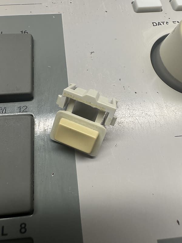 Akai Mpc3000 white button cap soft key MPC 3000 | Reverb