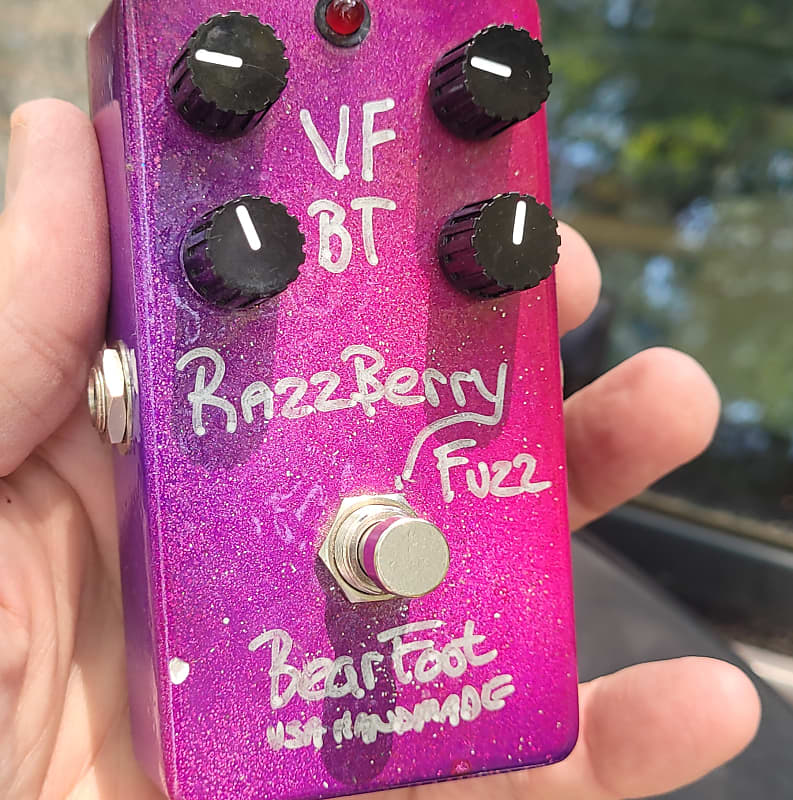 Bearfoot FX Raspberry fuzz 4 knob 2018 Raspberry | Reverb