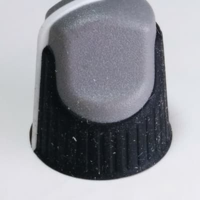 Crate Amplifier Knob - Gray w/ White Indicator | Reverb