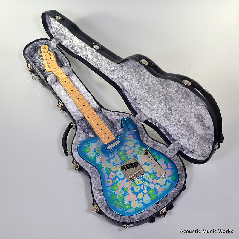 Calton Cases Telecaster, T-Style Flight Case, Black, Silver | Reverb