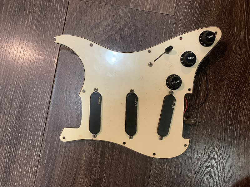 EMG DG20 | David Gilmour Pre-Wired Pickguard | Active Single | Reverb