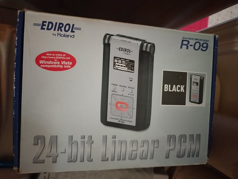 Roland Edirol R-09 24-bit Field Recorder | Reverb